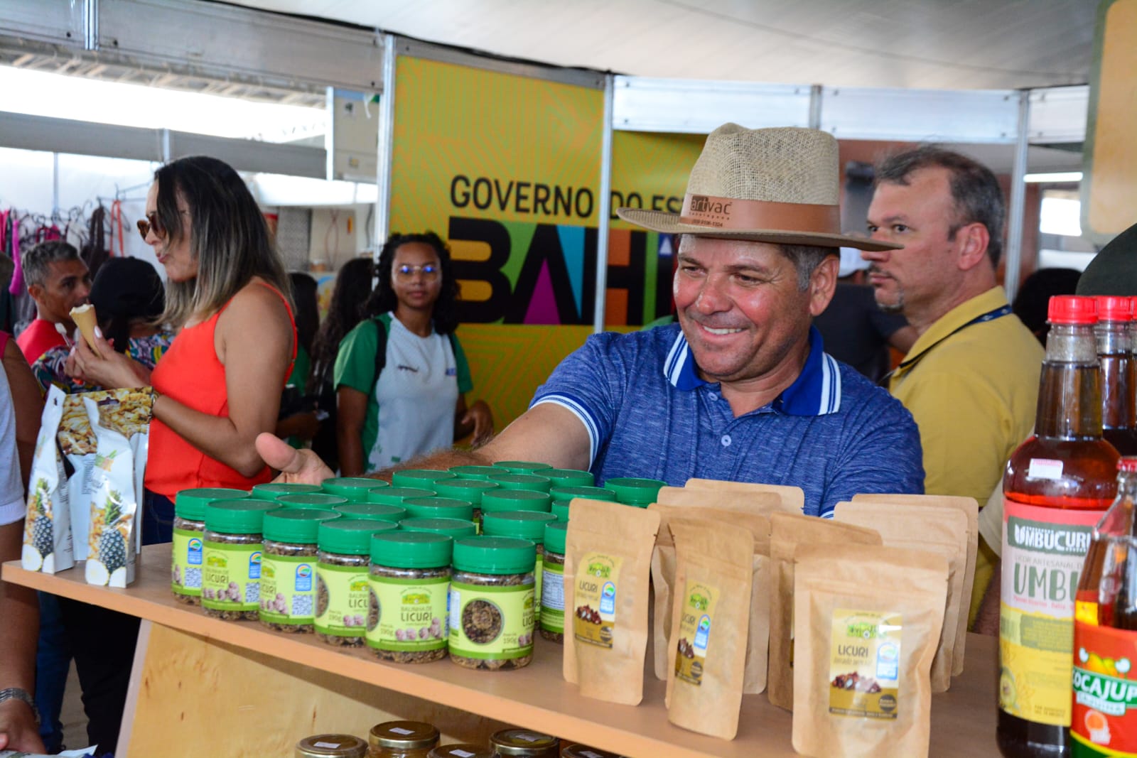 Réplica do Armazém da Caatinga de Juazeiro leva produtos da agricultura ...