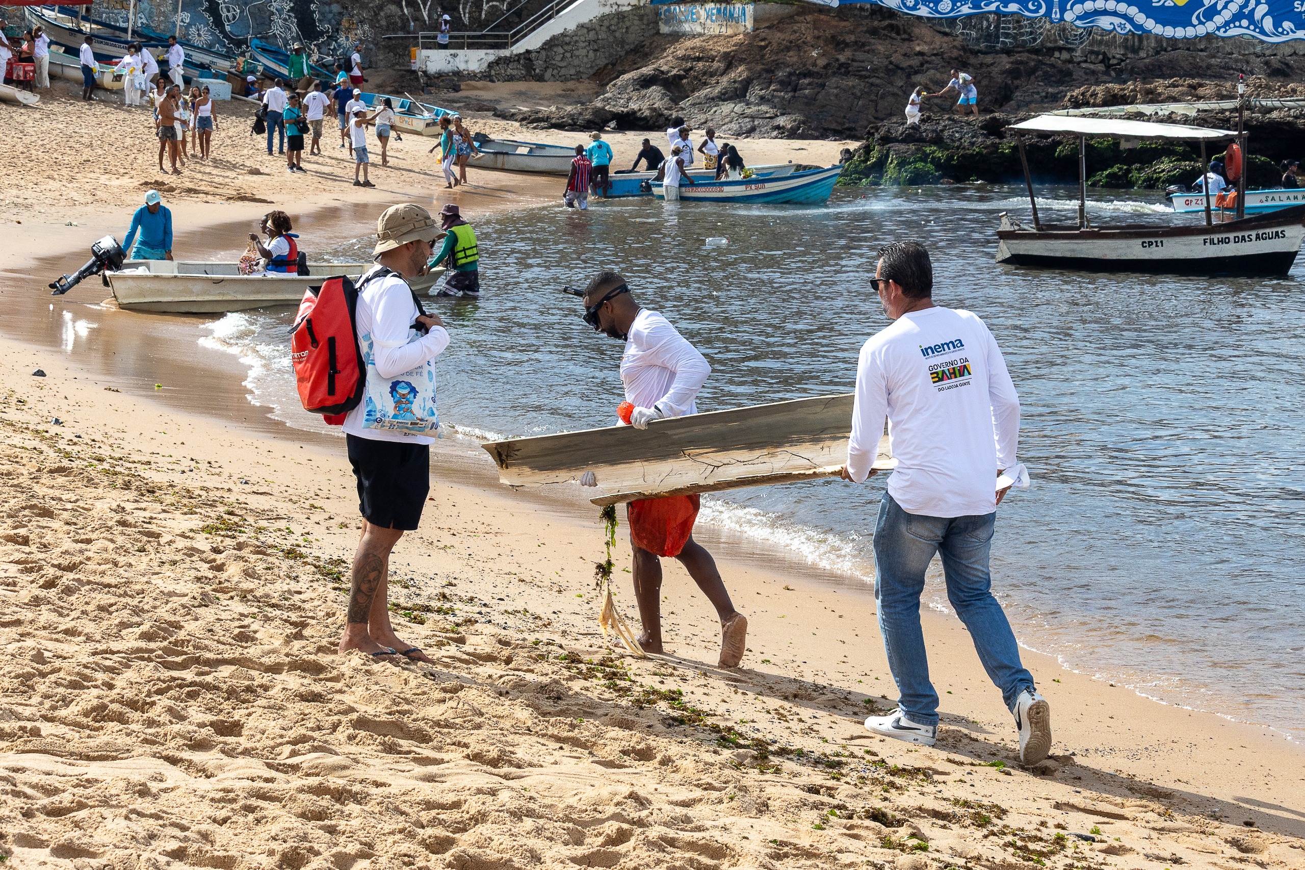 Ação da Sema e do Inema retira cerca de 250 kg de resíduos da praia do ...
