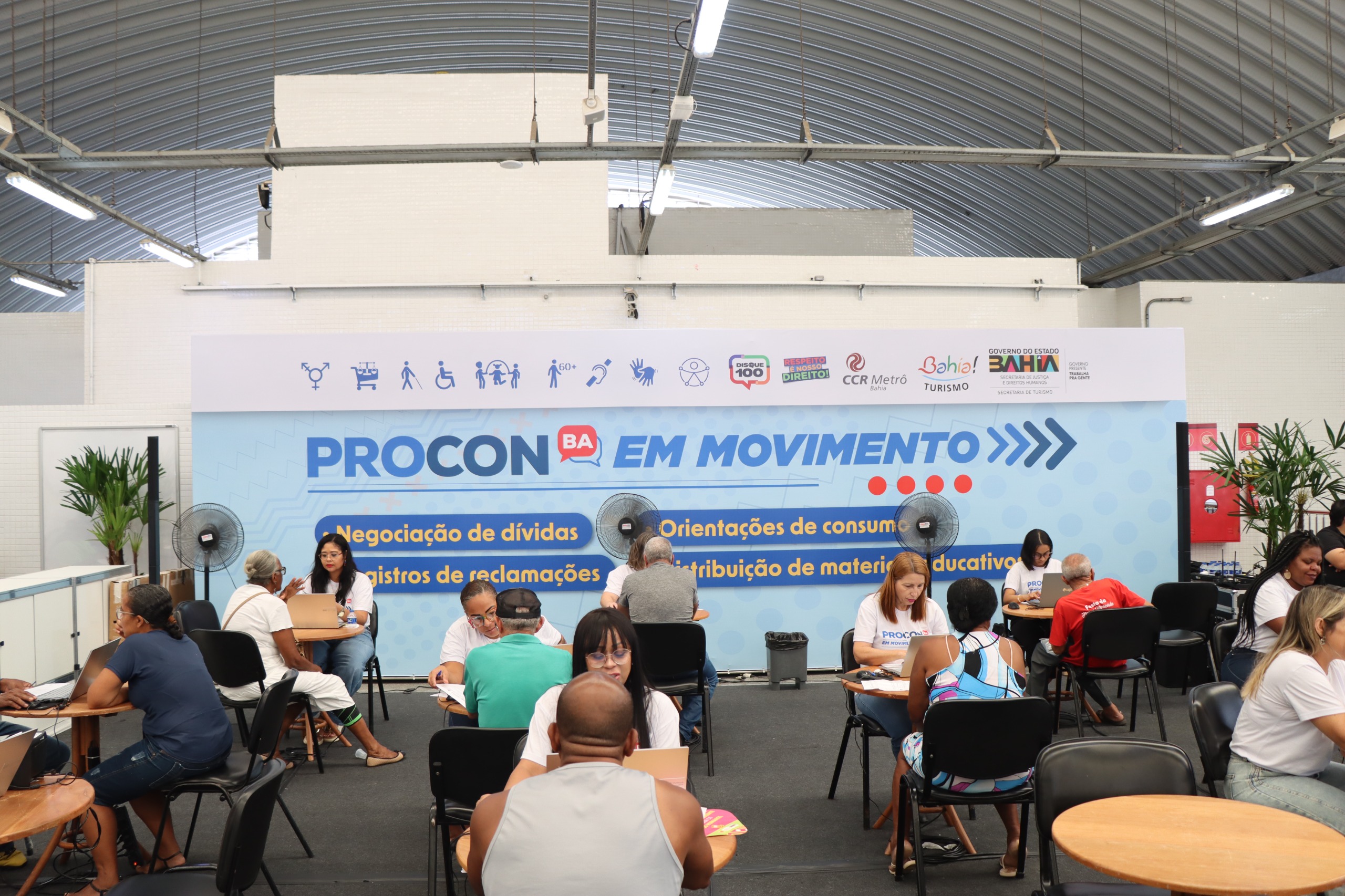 Procon em Movimento realiza 1.300 atendimentos na Estação Pirajá; Lapa ...